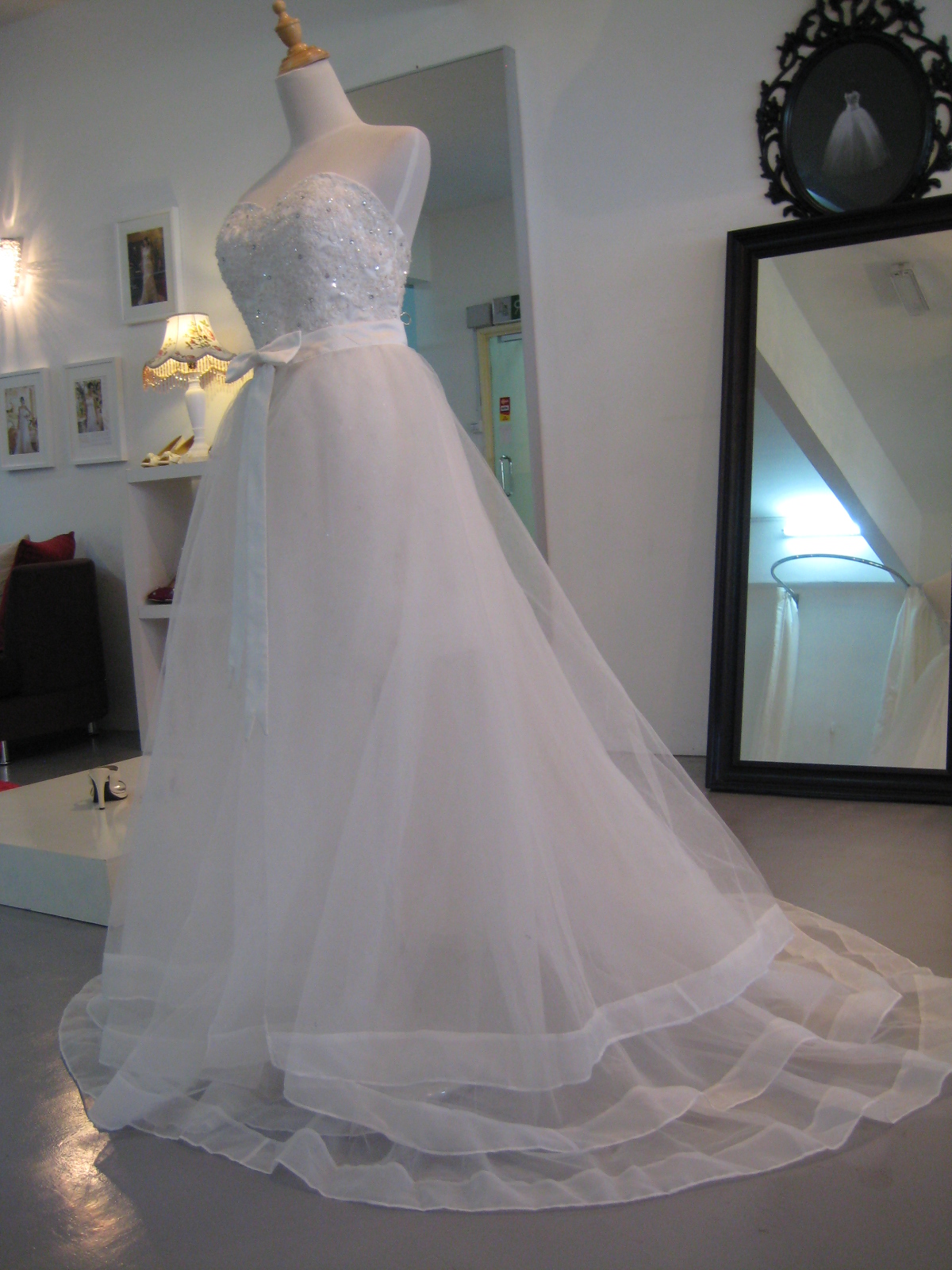 MY BRIDAL GOWN: 2 In 1 Gown
