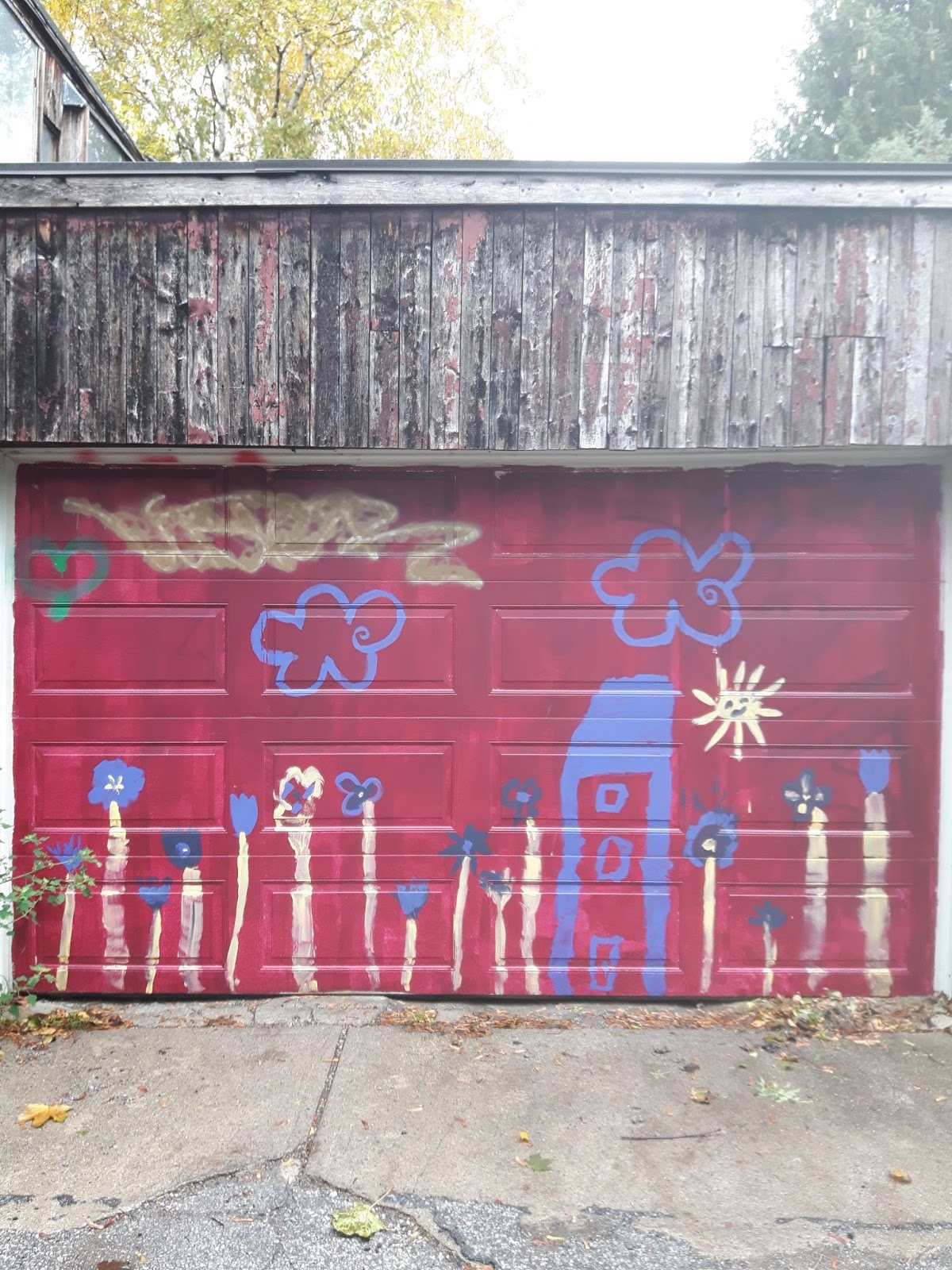 Knitting on the Cam: Some back-lane art