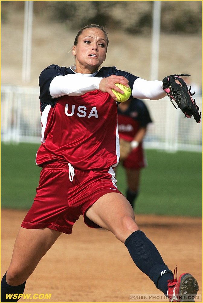 Michael Jordan: Jennie Finch-Softball Player Profile,Mini Bio and Pictures