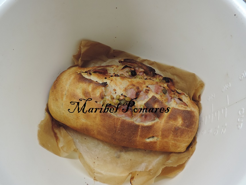 COCINANDO CON MARIBEL: Pan integral relleno de bacon, jamón de pavo ...