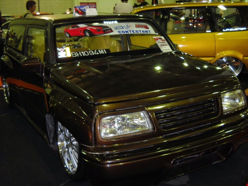 Dunia Modifikasi: Galeri Foto Hasil Modifikasi Mobil Suzuki Escudo Terbaru