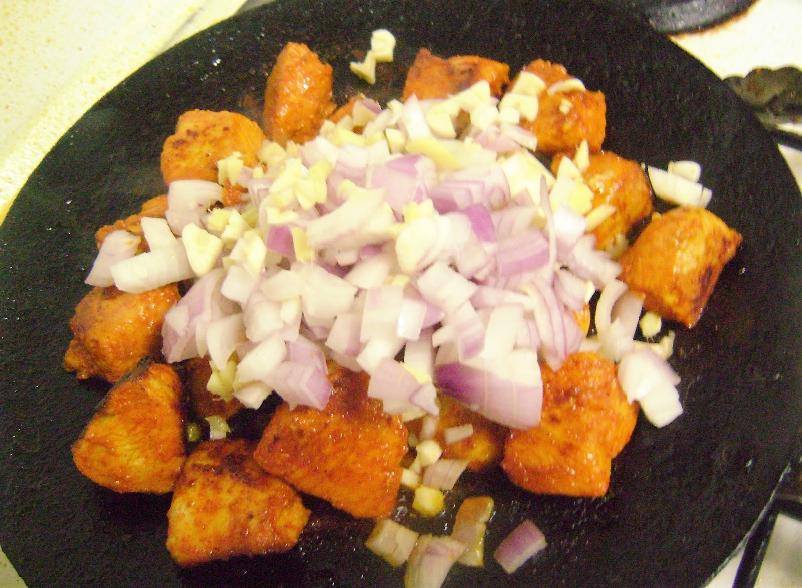 Bethica's Kitchen Flavours: Tawa Murgh (Chicken Cooked On A Griddle)