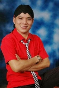 Profil dan Foto Dimas Tedjo | A Plain Blog