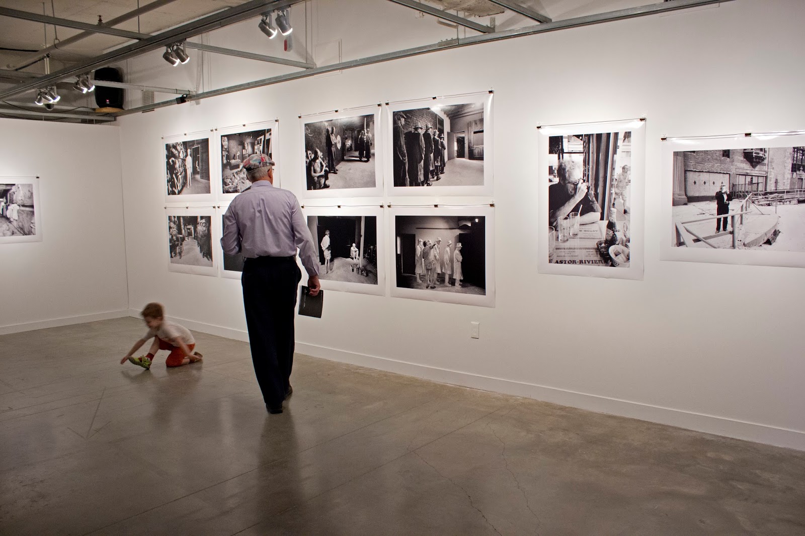 Figures in Lokuta’s Cave: Photographs by Melissa Tomich – Minus Plato