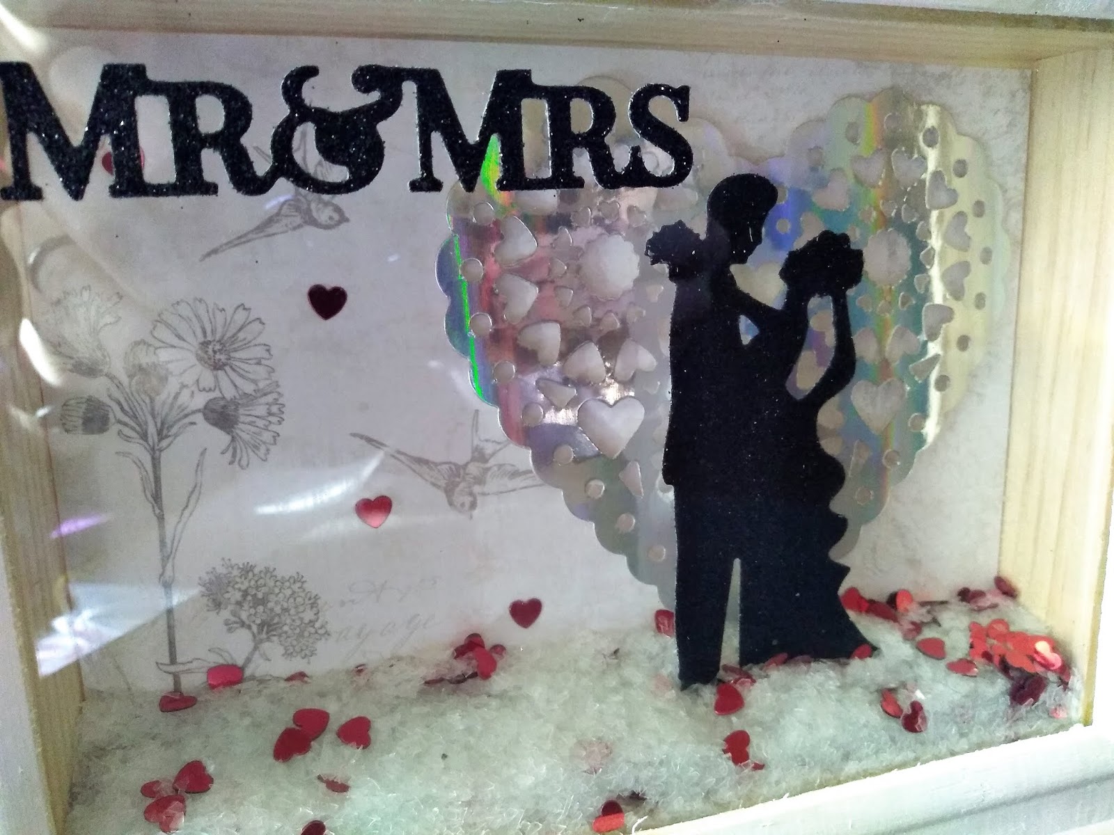 IcedImages: Wooden Wedding Box Frame