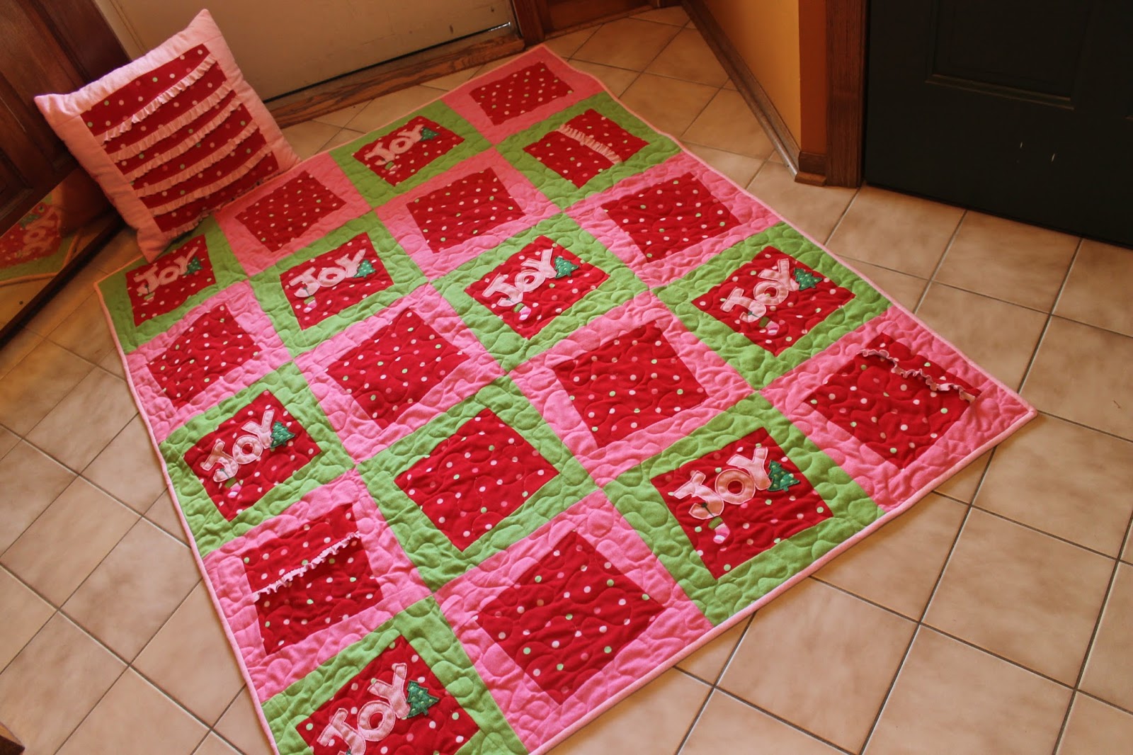 SunShine Sews...: The 'Joy' Quilt