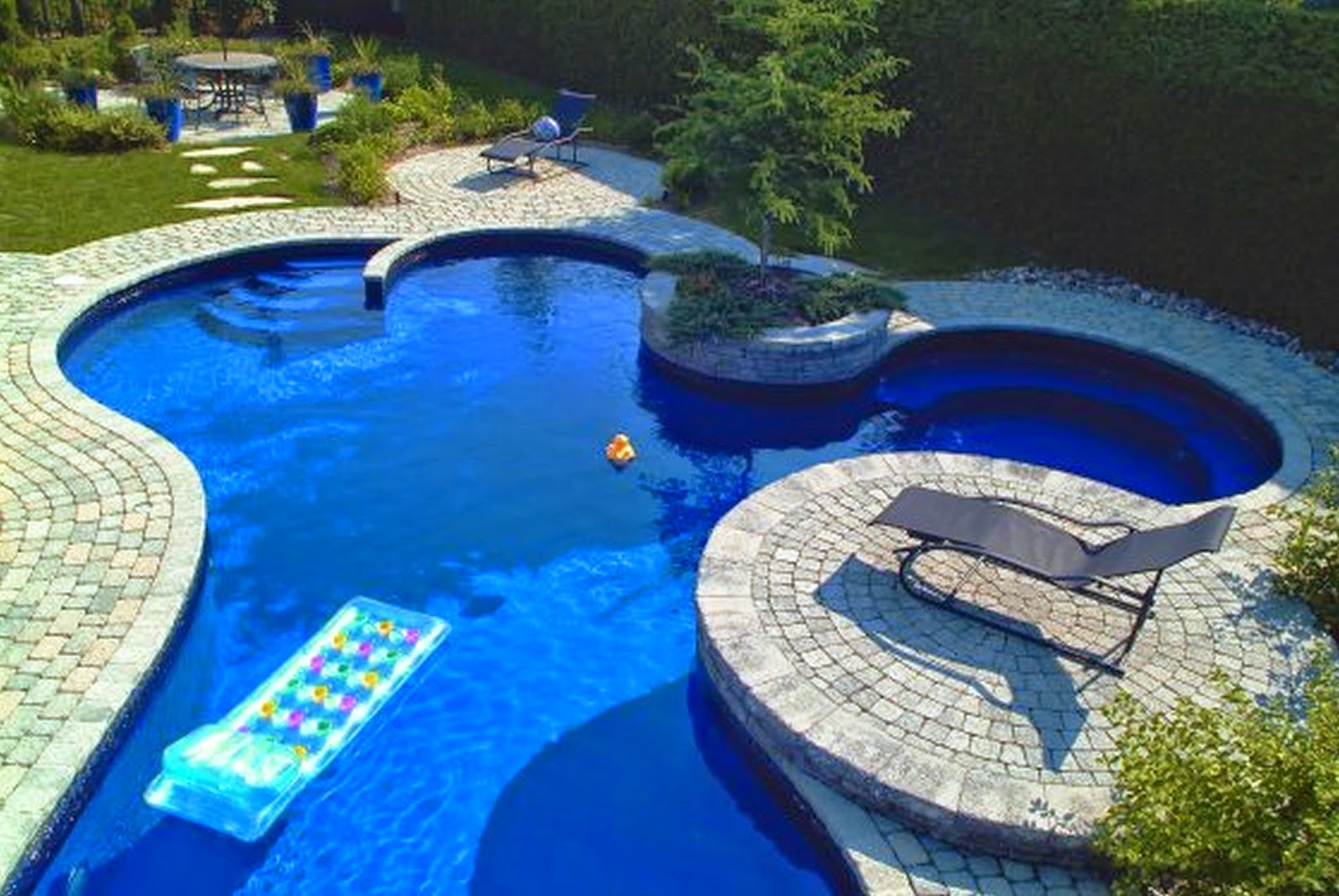 Amazing Modern Pool Deck Design For Swimming Pool Design Ideas ...
