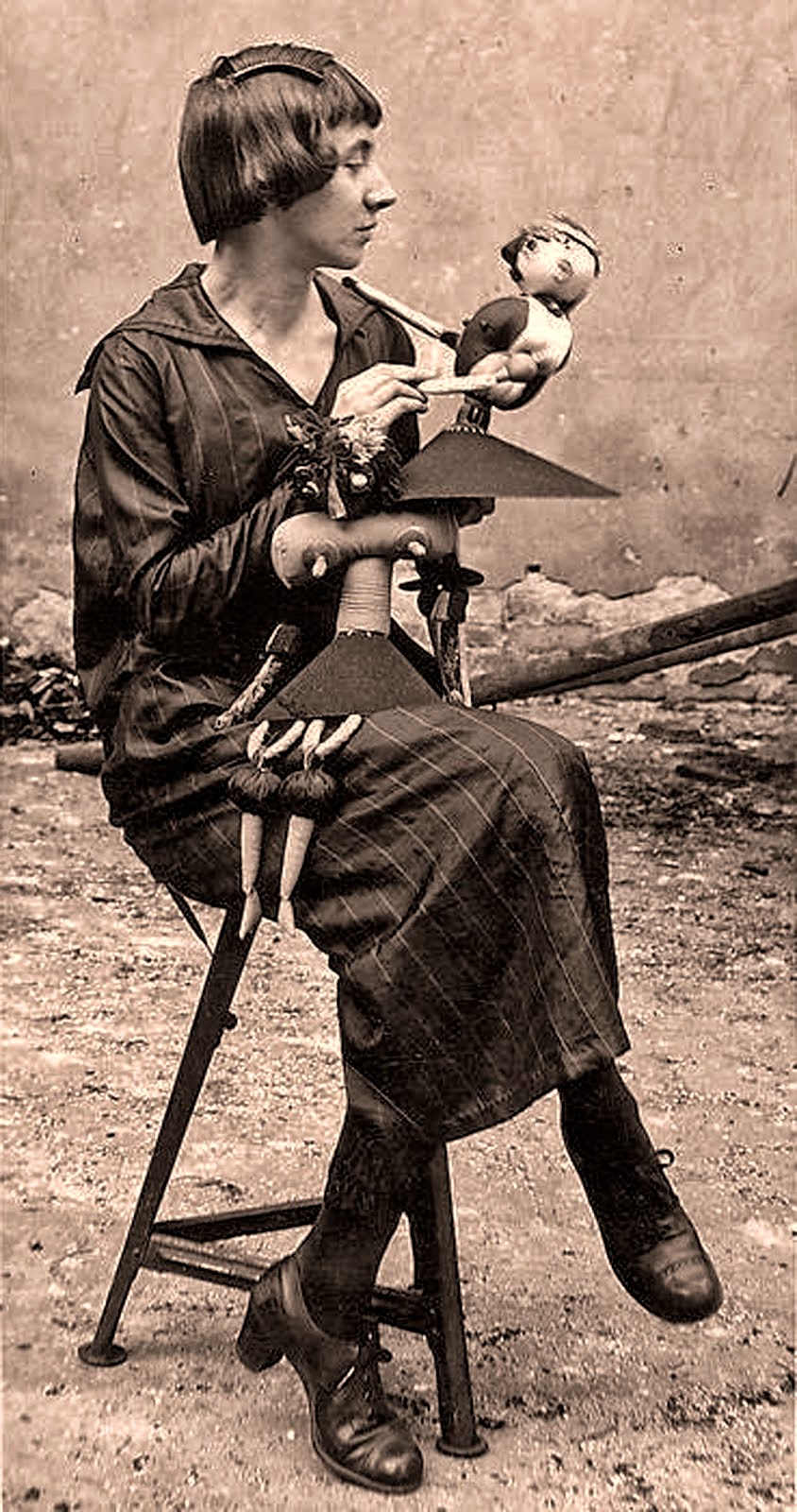 Dada-puppets | Hannah Höch, 1889 - 1978 - C o c o s s e