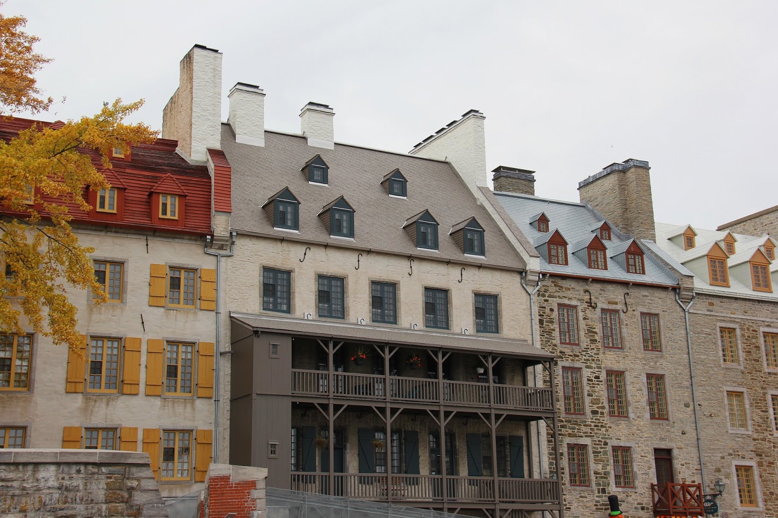 Aiken House & Gardens: Autumn in Beautiful Quebec