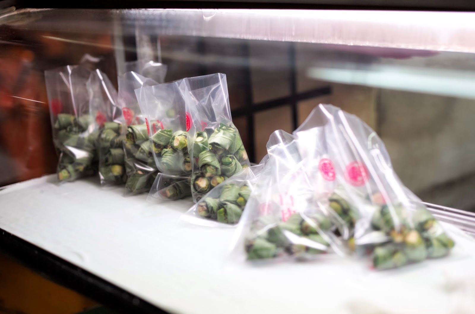 GlobalGoodFood: Snakes and Hookers at Snake Alley Huaxi Street Market ...