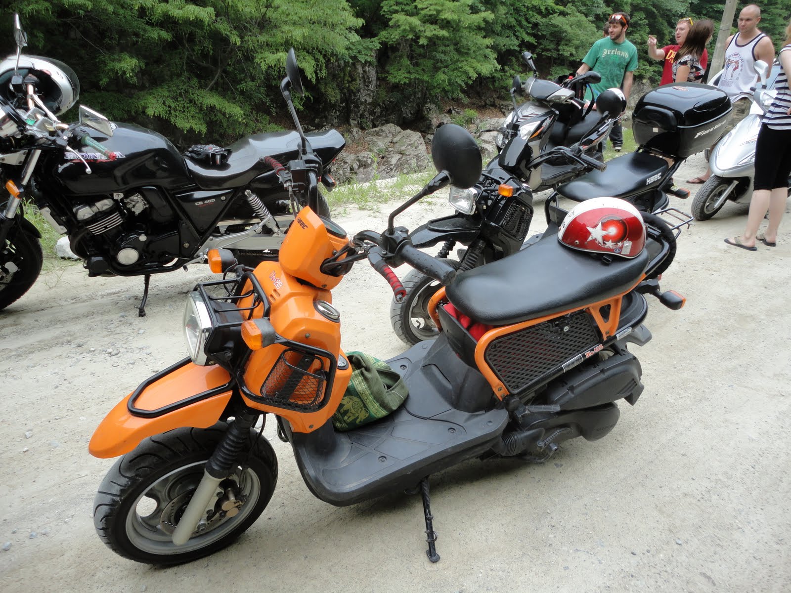 The Korean Tales of Michael Teacher: Scooting Through Southeast Korea