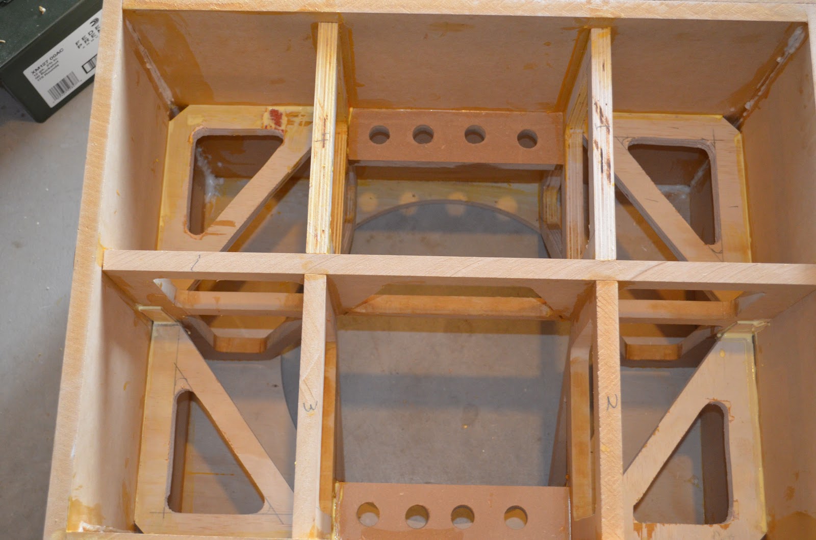 Sound Enthusiasm: 18" DIY Subwoofer