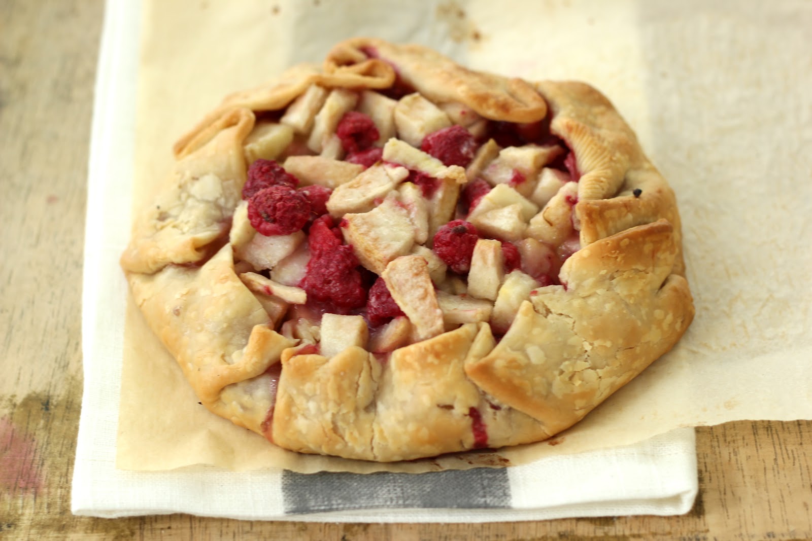 Raspberry & Pear Crostada – Jenny Steffens Hobick