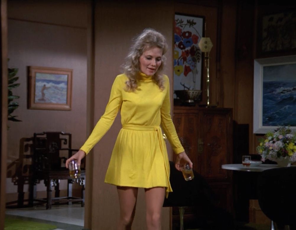 Retrospace: Mini Skirt Monday #151: Hawaii Five-0
