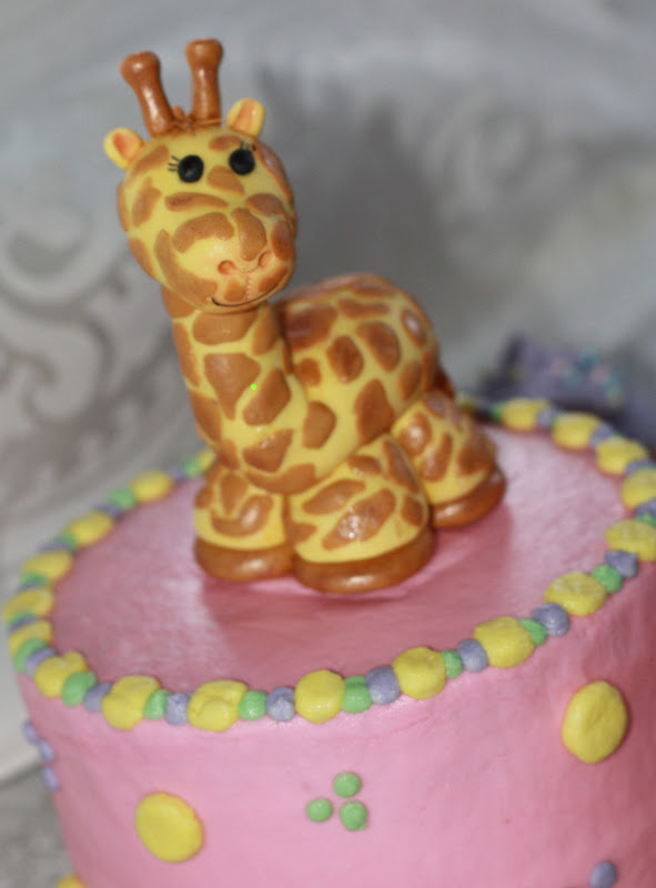 Sweet Celebrations: Giraffe 1st Birthday Cake