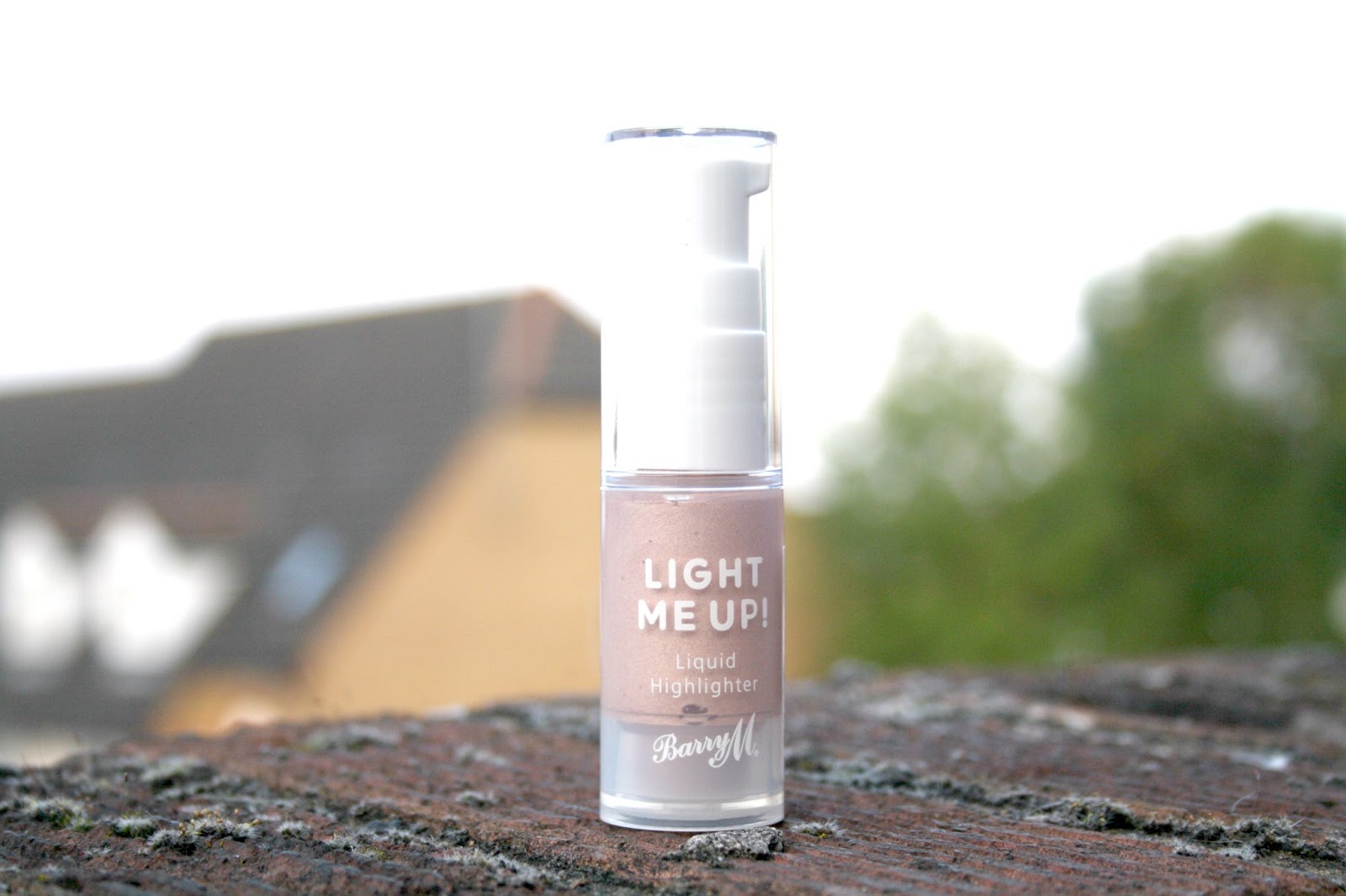 Beautyqueenuk | A UK Beauty and Lifestyle Blog: Barry M Light Me Up ...