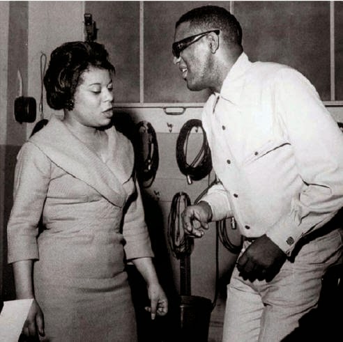 Ray Charles Video Museum: Ray Charles & The Raelettes