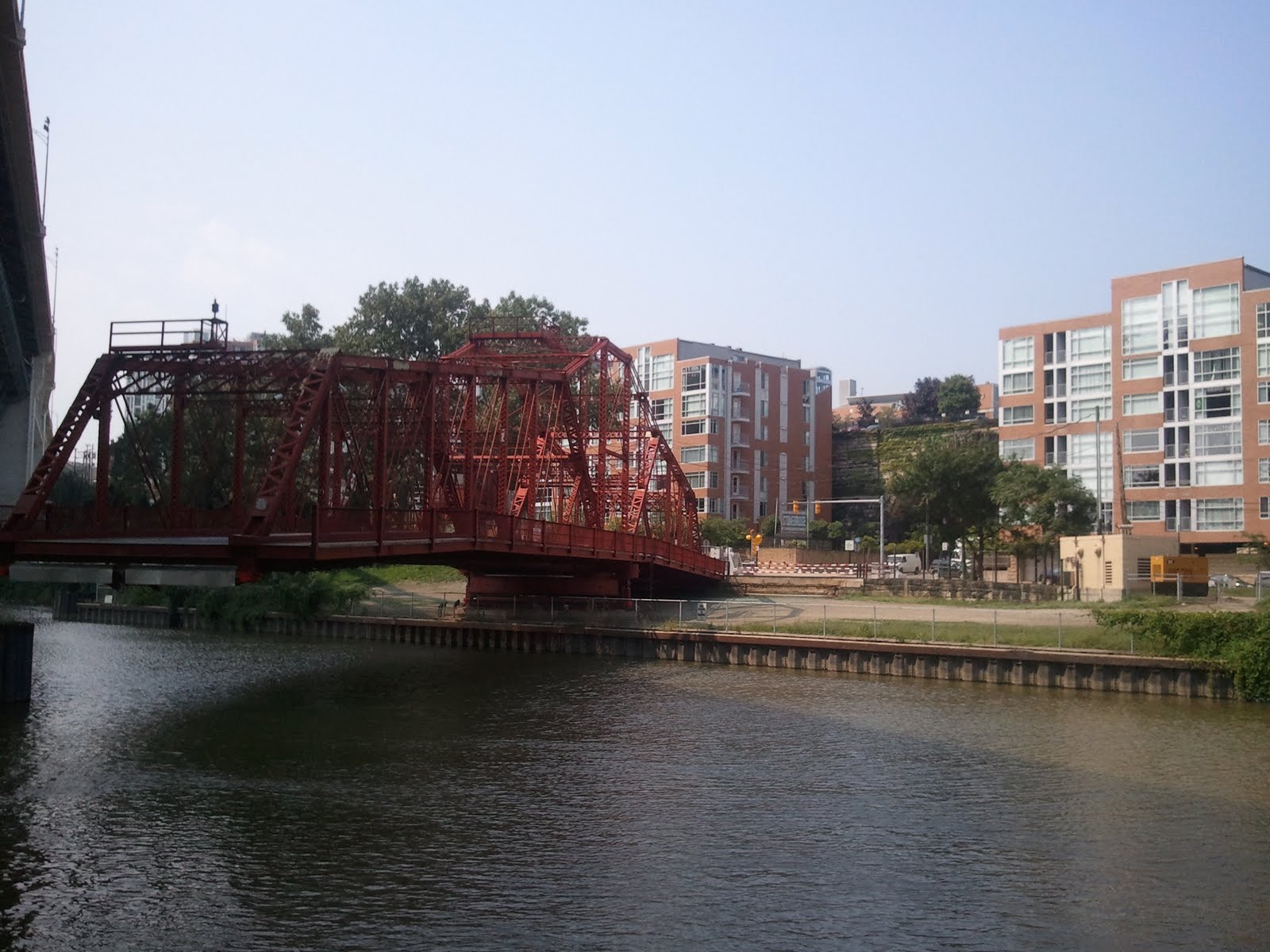 Enthusiastic Noise: Spinning Bridge in Cleveland Flats