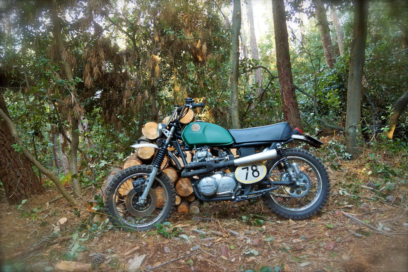 Z400 "Six days" by Officine Sbrannetti - Inazuma café racer