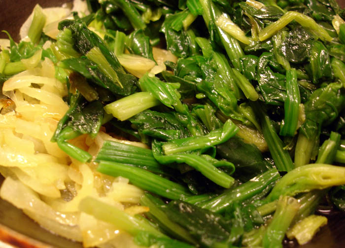 libyan food: Arabic Savoury Pastries: Bureek Muwaraq بوريك مورق