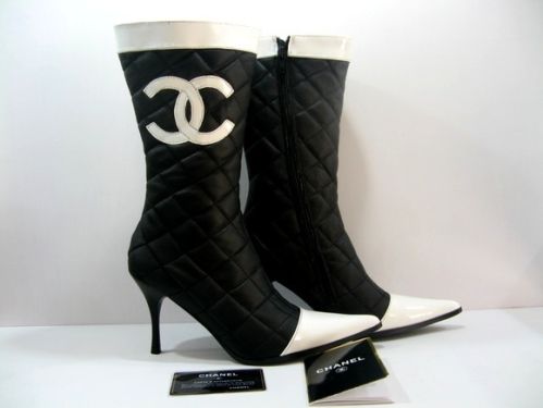 fit for fashion: Botas Chanel no inverno.