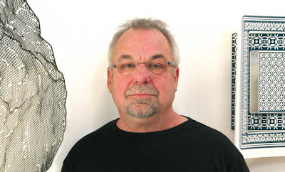 My Exploration of Contemporary Art : Artist: Neil Dawson.