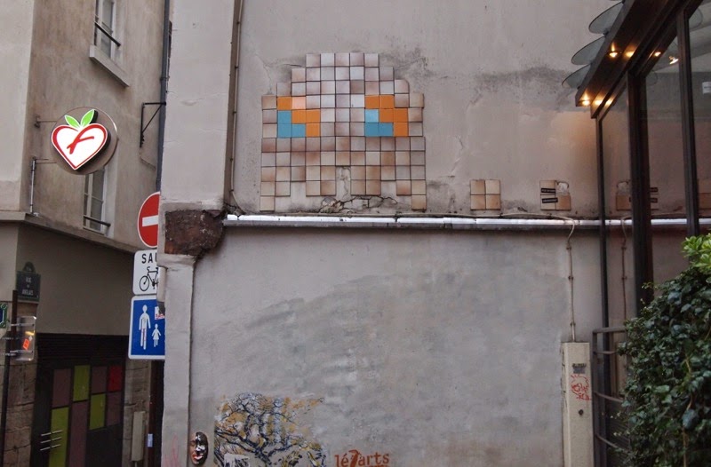 France: the Space Invaders of Paris | Minor Sights
