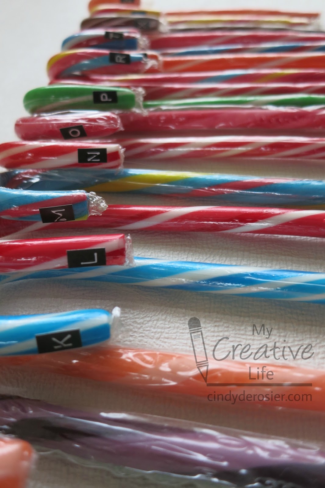 Cindy deRosier: My Creative Life: Candy Cane Taste Test