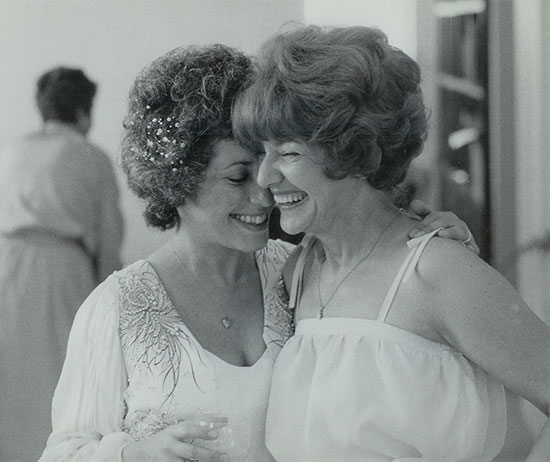 2 or 3 lines (and so much more): Janis Ian – "Everybody Knows" (1968)