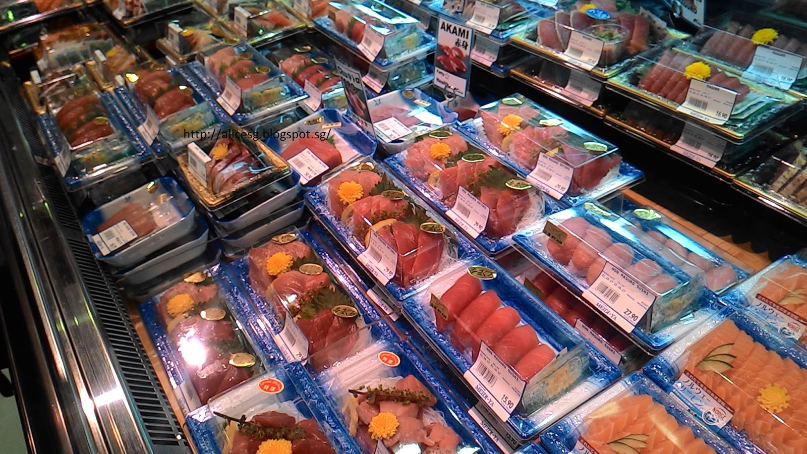 Alicesg-Singaporemyhome: Fort Canning MRT Station, Liang Court Shopping ...