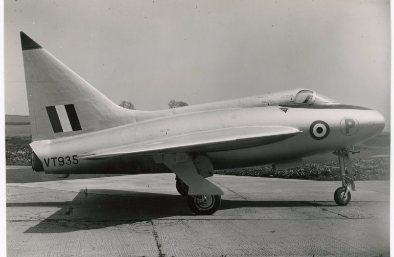 Jet & Prop by FalkeEins: Hawker P.1127 XP831 first flew in November ...