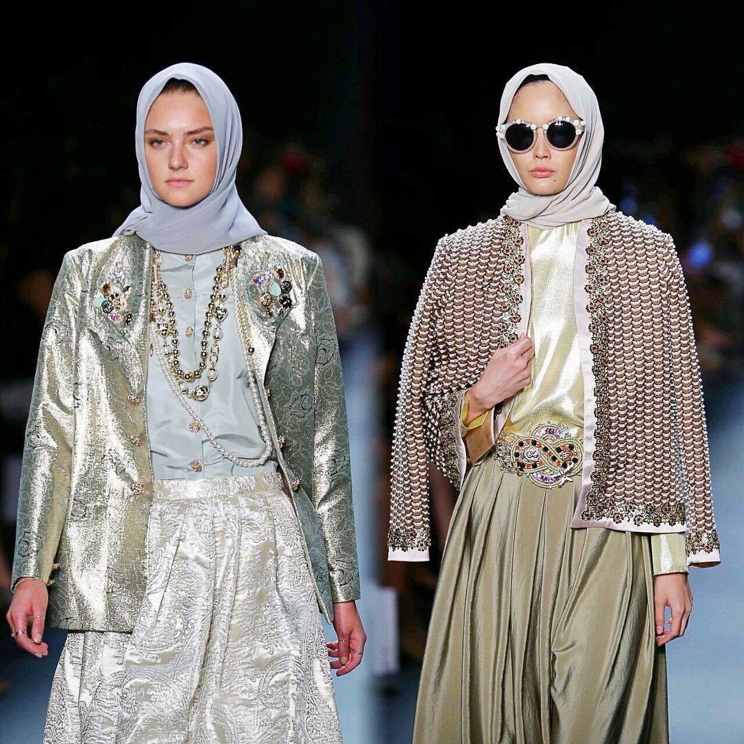 MUSLIM DESIGNER TAKES 'HALAL FASHION' TO NEW HEIGHTS! ~ The Sisters Go ...