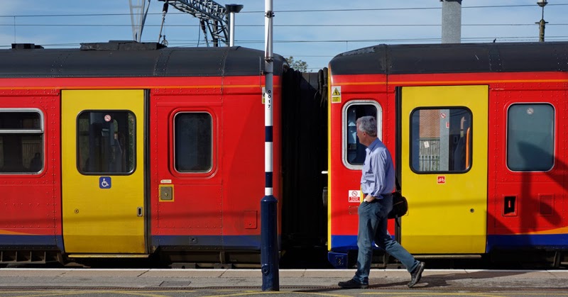 PhotoEclectica: Colourful carriages