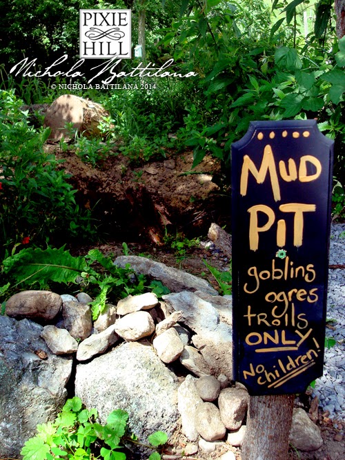 Pixie Hill: A Hatless Hatters Tea