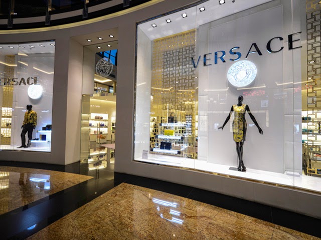 Inspirational Fashion: Versace Visual Displays