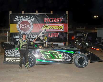 Deep Dixie Racing: Emotional Victory For Knowles At Senoia Raceway