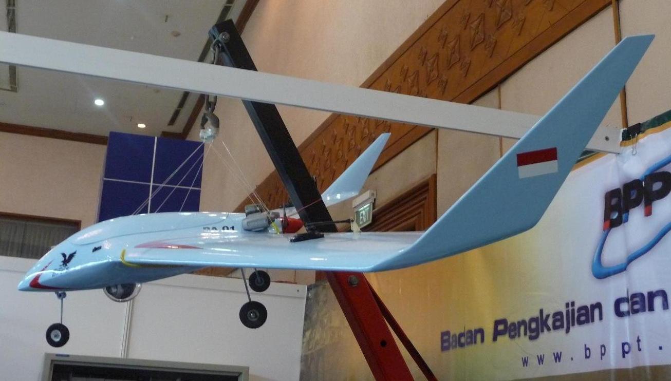 DEFENSE STUDIES: BPPT Siap Produksi UAV untuk Kepentingan Militer