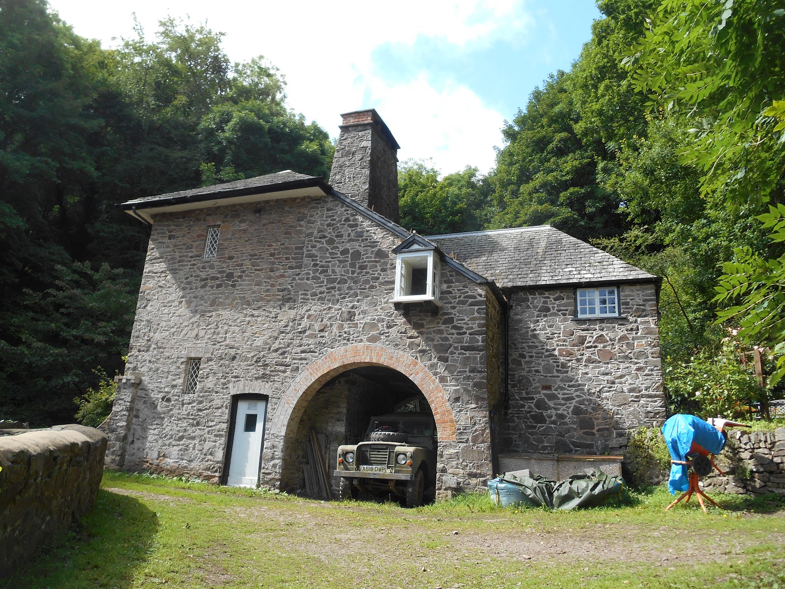 Off the Beaten Track in Somerset: St Beuno's Church, Culbone