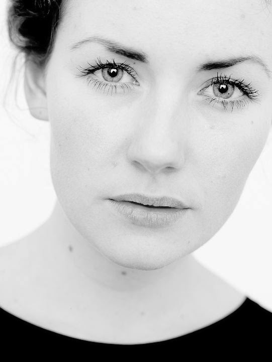 Astrid Menasanch Tobieson: CV / photos