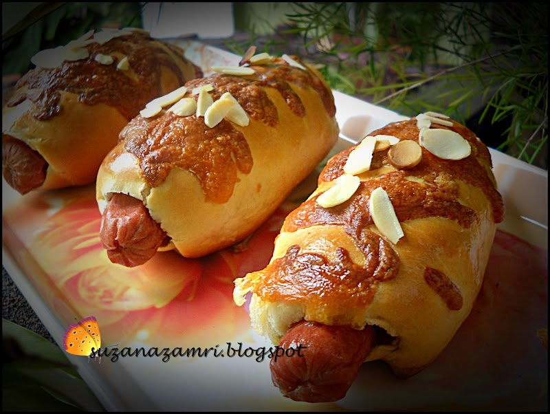 ..Cooking with soul.....: BUN SOSEJ BERKEJU