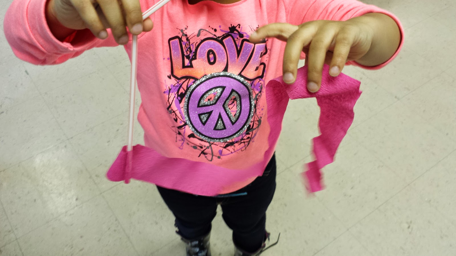 Cachey Mama's World of Learning: Easy DIY Streamers