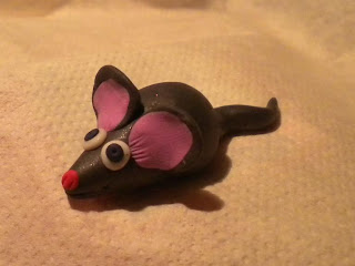 Modelina - figurki i zabawki: Prosta mysz krok po kroku