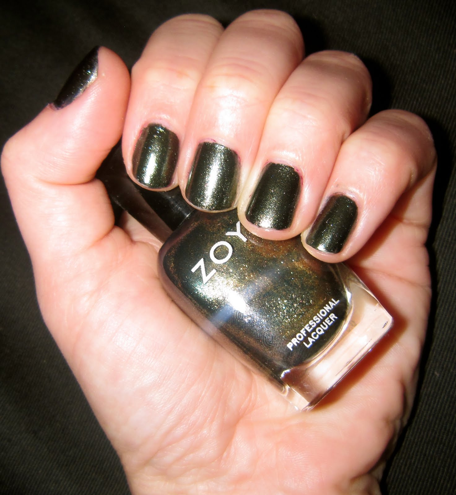 The Beauty of Life: Mani of the Week: Zoya Edyta