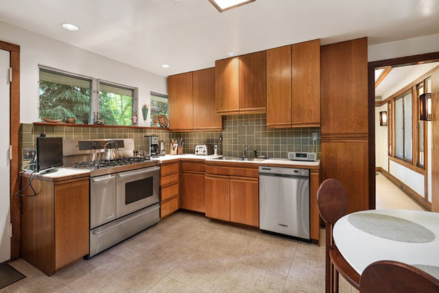 Sweet House Dreams: Sherman Booth House, 1915 Frank Lloyd Wright Home ...