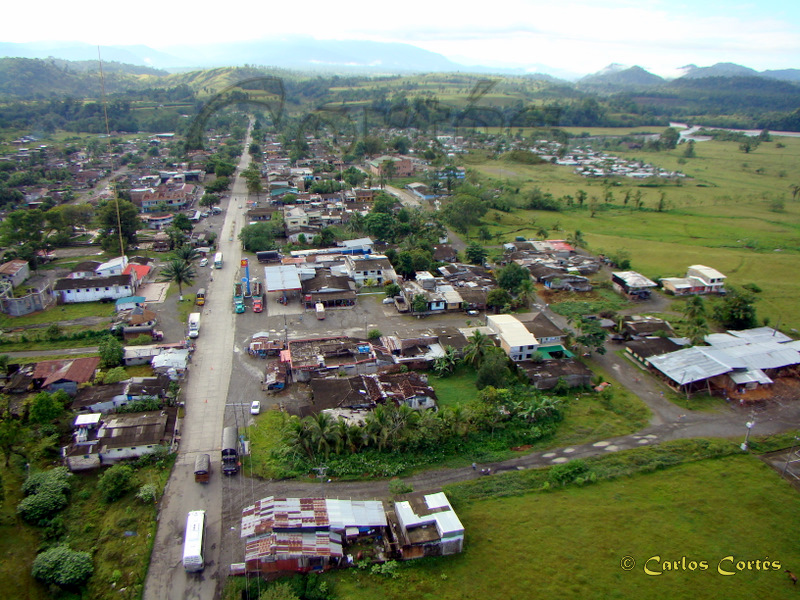 FOTOGRAFÍA AÉREA DE COLOMBIA: Mutatá - Antioquia