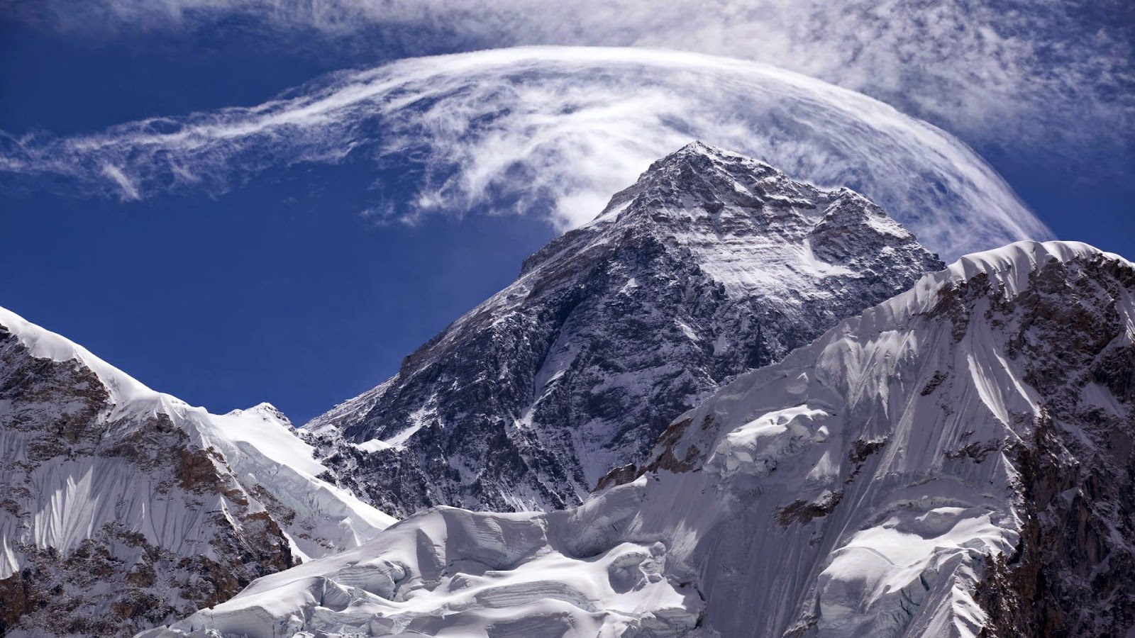 El Everest visto desde Nepal El Everest visto desde Nepal