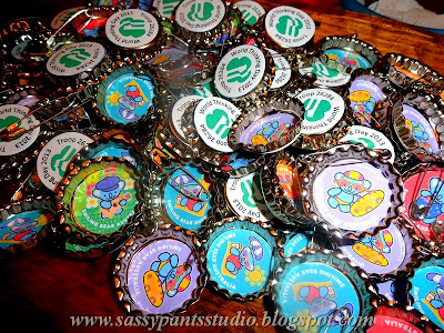 Don't Mess With My Tutus! : Bottle Cap Swaps!