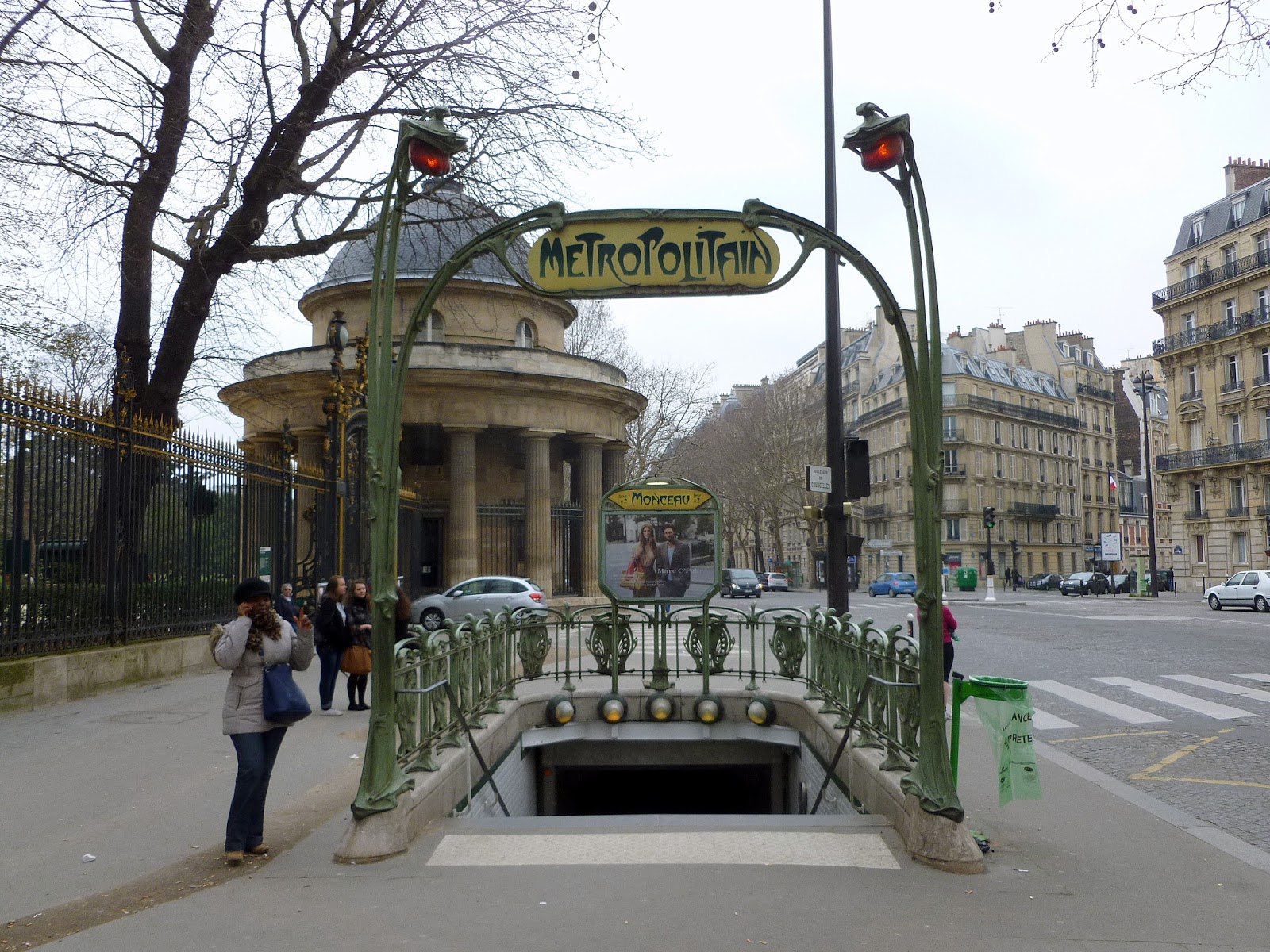 Photo-ops: Art Nouveau: Monceau Metro Station - Paris, France