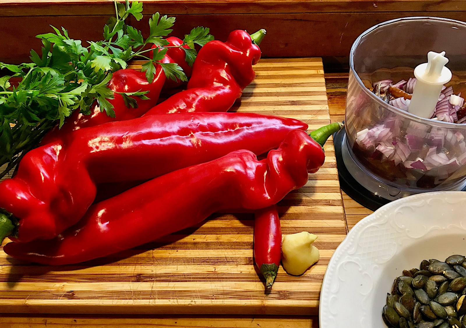 Spitzpaprika mit Überraschung