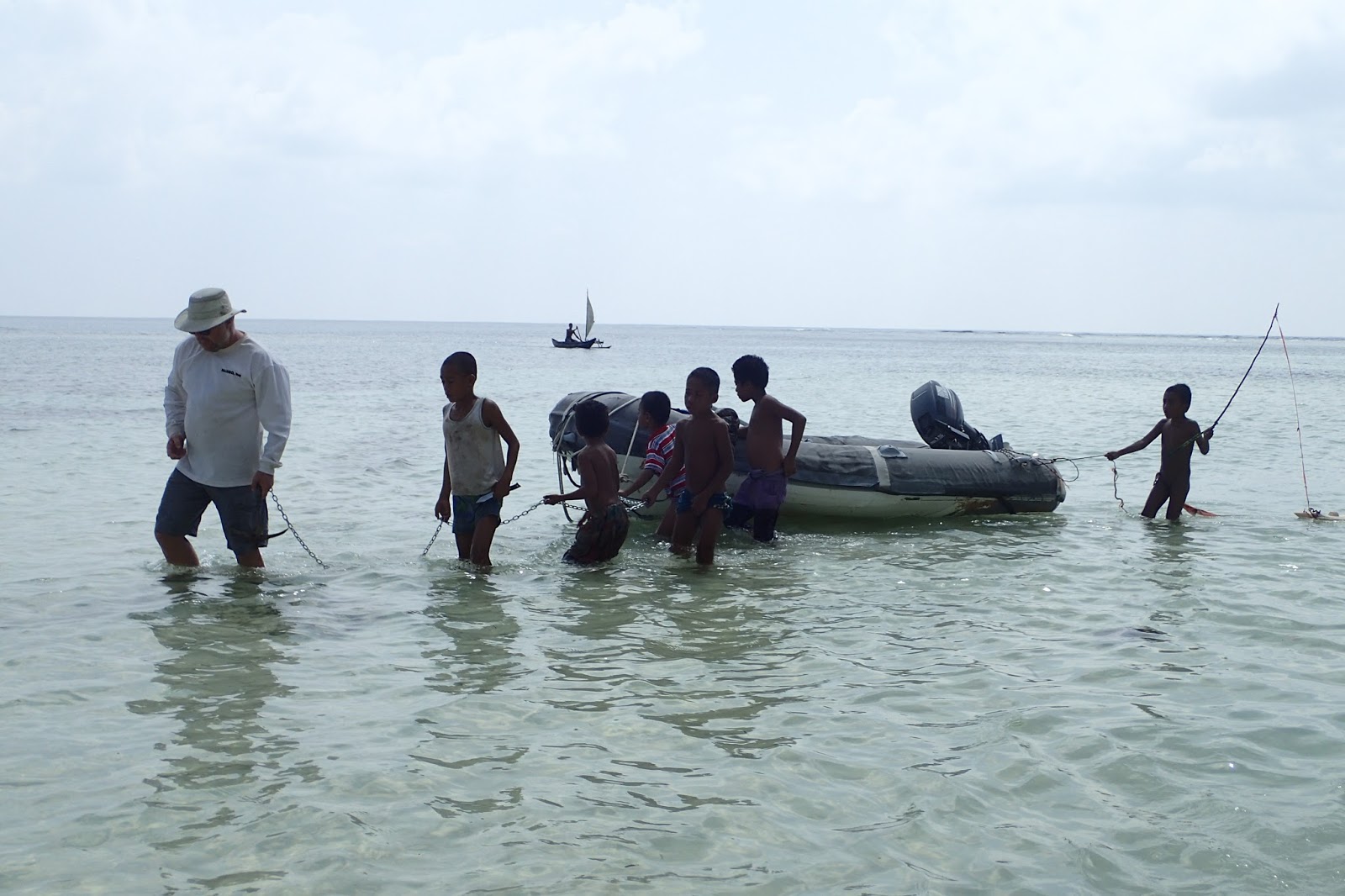 SV FLUENTA : To Tikopia - In Photos